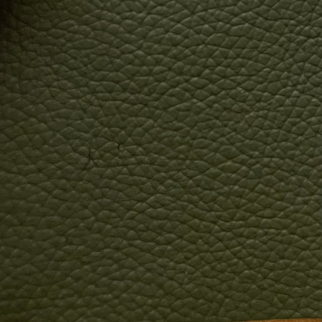 Tosca Pebble Leather | Upholstery Leather For Furniture by Danfield Leather